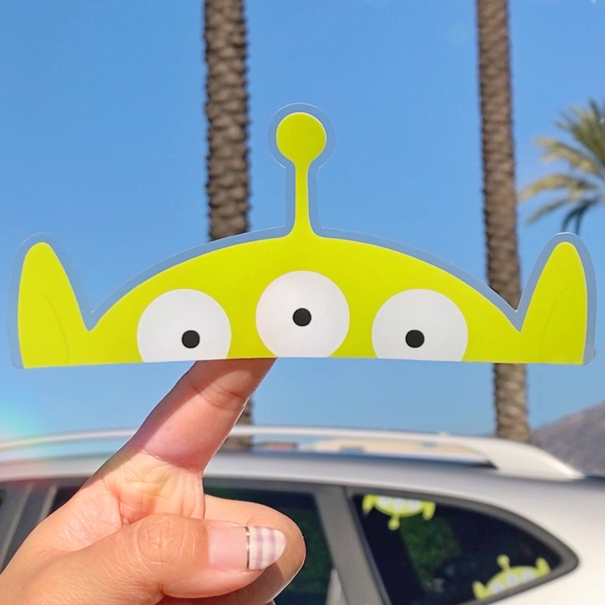 Toy Alien Peeker Car Decal – Wish Upon Magic